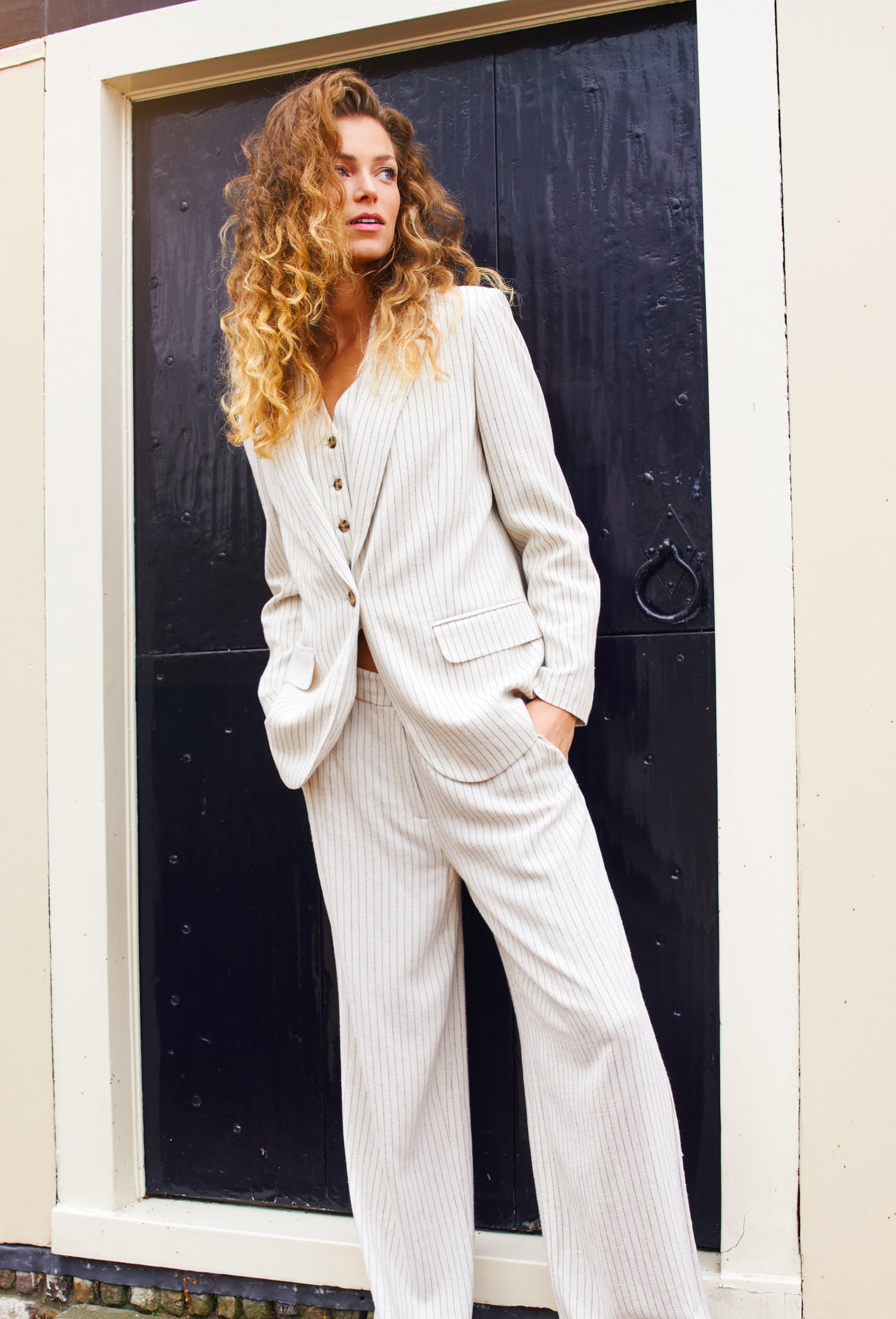 Fashion for the Conscious and Ambitious Women – Simple the Brand
