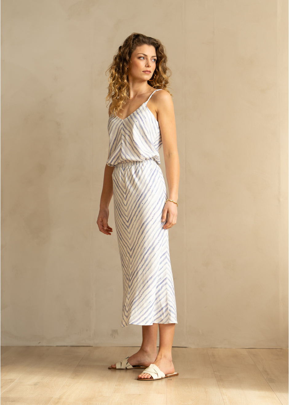 Fashion for the Conscious and Ambitious Women – Simple the Brand