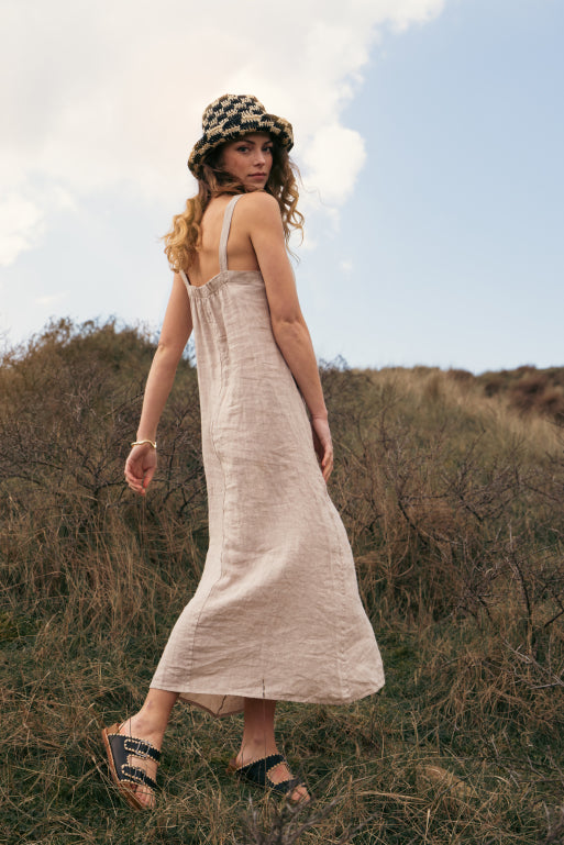 Fashion for the Conscious and Ambitious Women – Simple the Brand